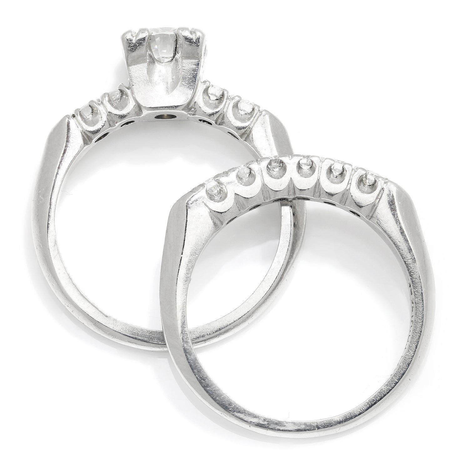 Contemporary & Vintage Engagement Rings ⚜ Once Upon A Diamond